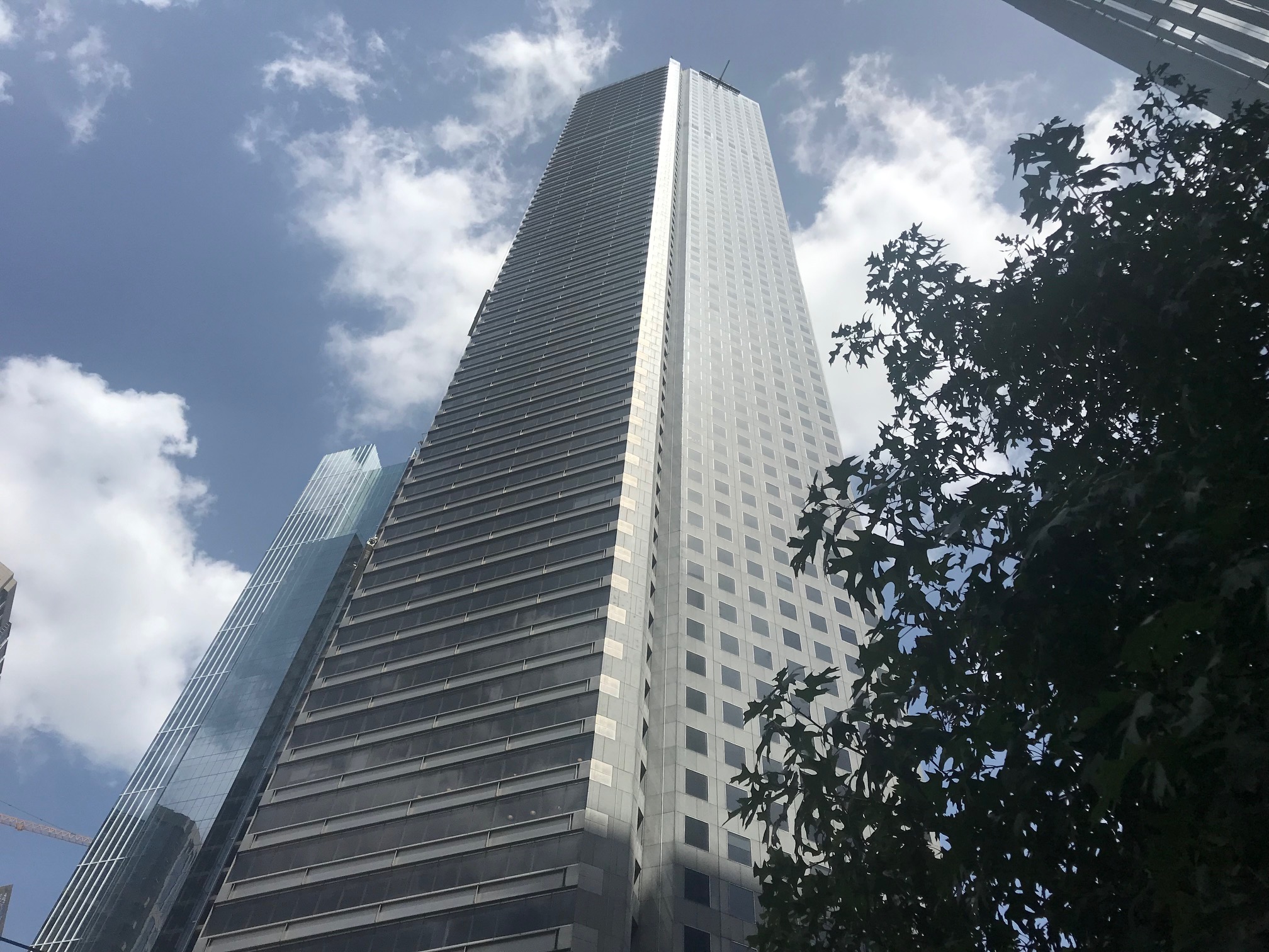 Relo to Tallest Tower in Texas - Redo and ReChase | Realty News Report