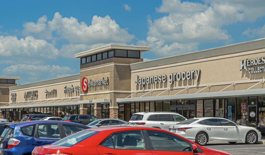 Sold: Shopping Center Anchored by Japanese Grocer | Realty News Report