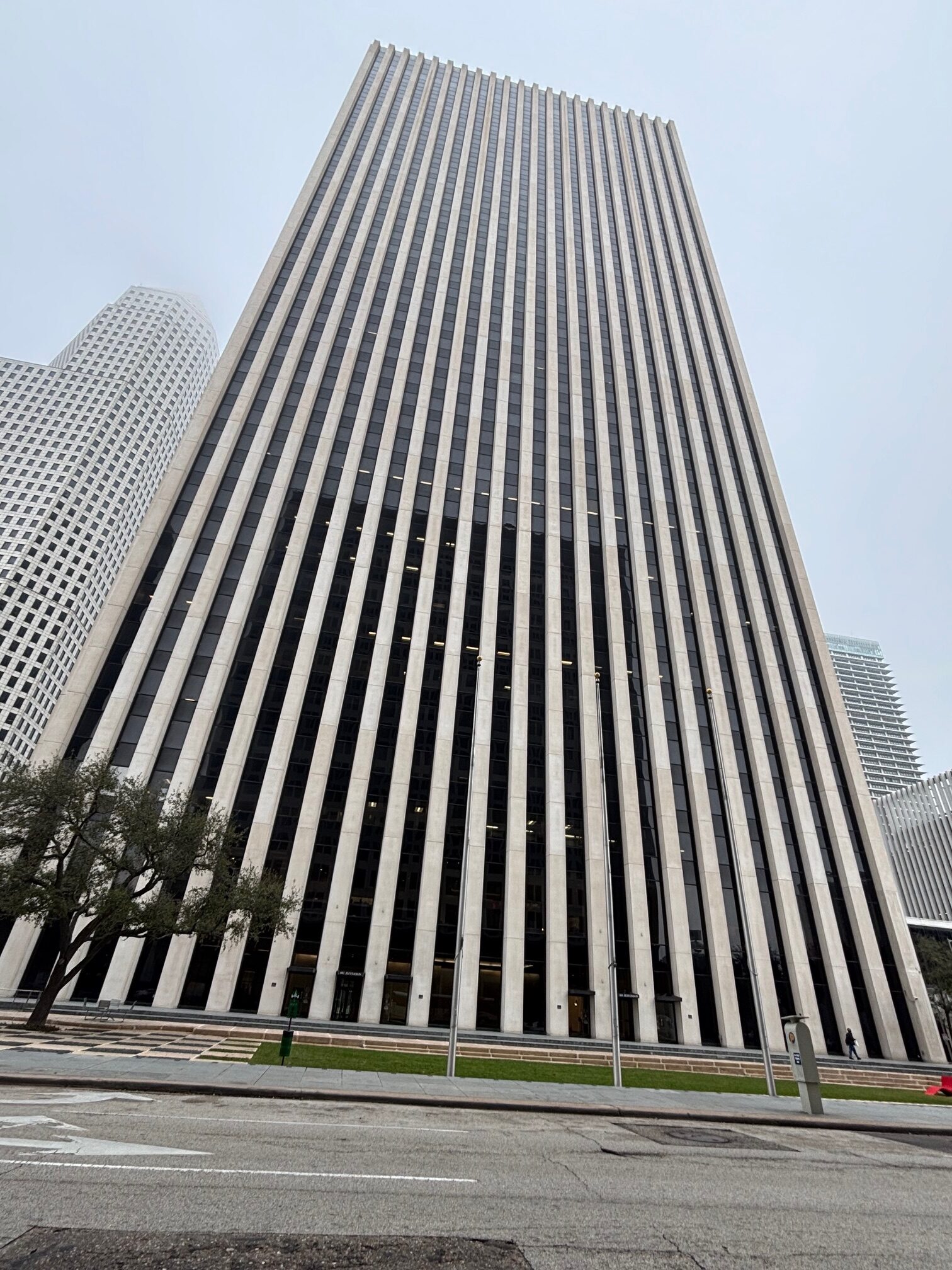 Downtown Skyscraper Sells for $66 Million | Realty News Report
